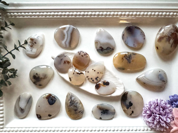 Dendritic Agate Shapes - Angelic Roots