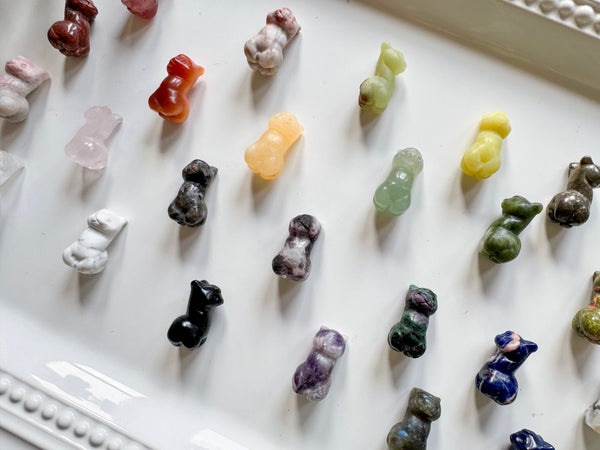 Mini Llama Crystal Carving - Angelic Roots