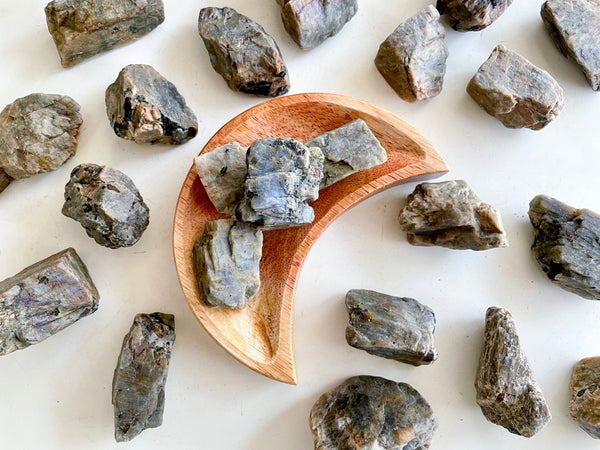 Wisconsin Moonstone Raw - Angelic Roots