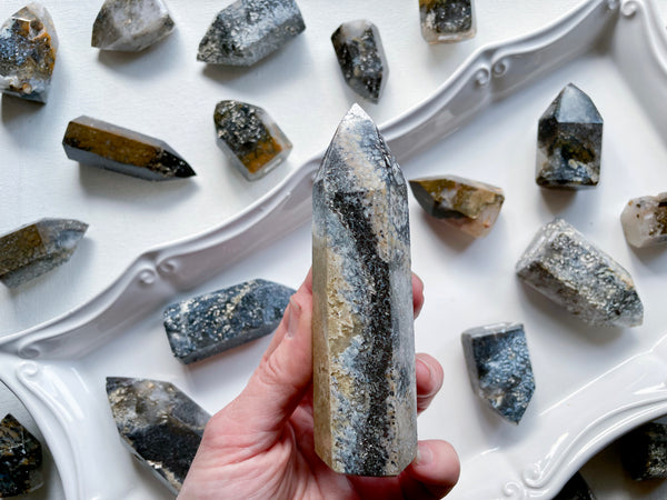 Cosmic Quartz Points || Brazil - Angelic Roots