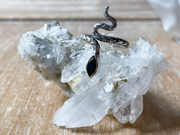 Serpent Ring || Onyx - Angelic Roots